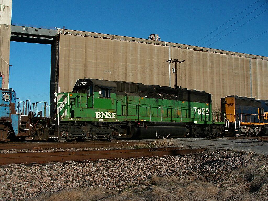 BNSF 7822